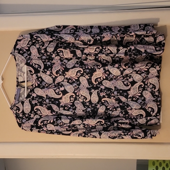 Laura Scott | Tops | Laura Scott Shirt | Poshmark